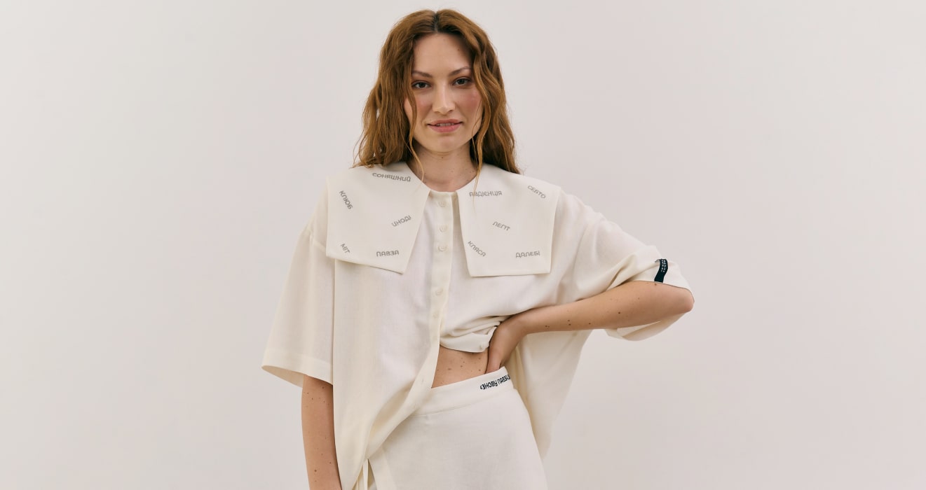 Жіноча сорочка — купити від бренду одягу з сенсами byMe, Київ